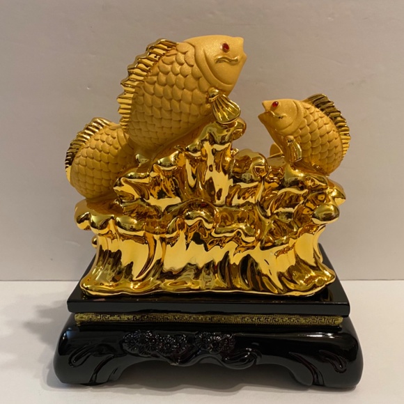 Accents | Feng Shui Fortune Gold Infinity 5 Fishes Wtreasure Pot On ...